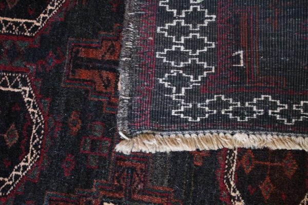 How to Tell if a Rug is Handmade
